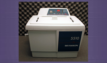 SOLD - Branson 5510R-DTH (5510R) Ultrasonic Cleaner, 9.5-Liter, Degas ...